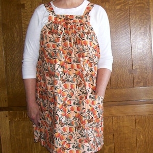 No Tie Smock Apron. Peaches and Butterflies Kitchen Smock With Pockets ...