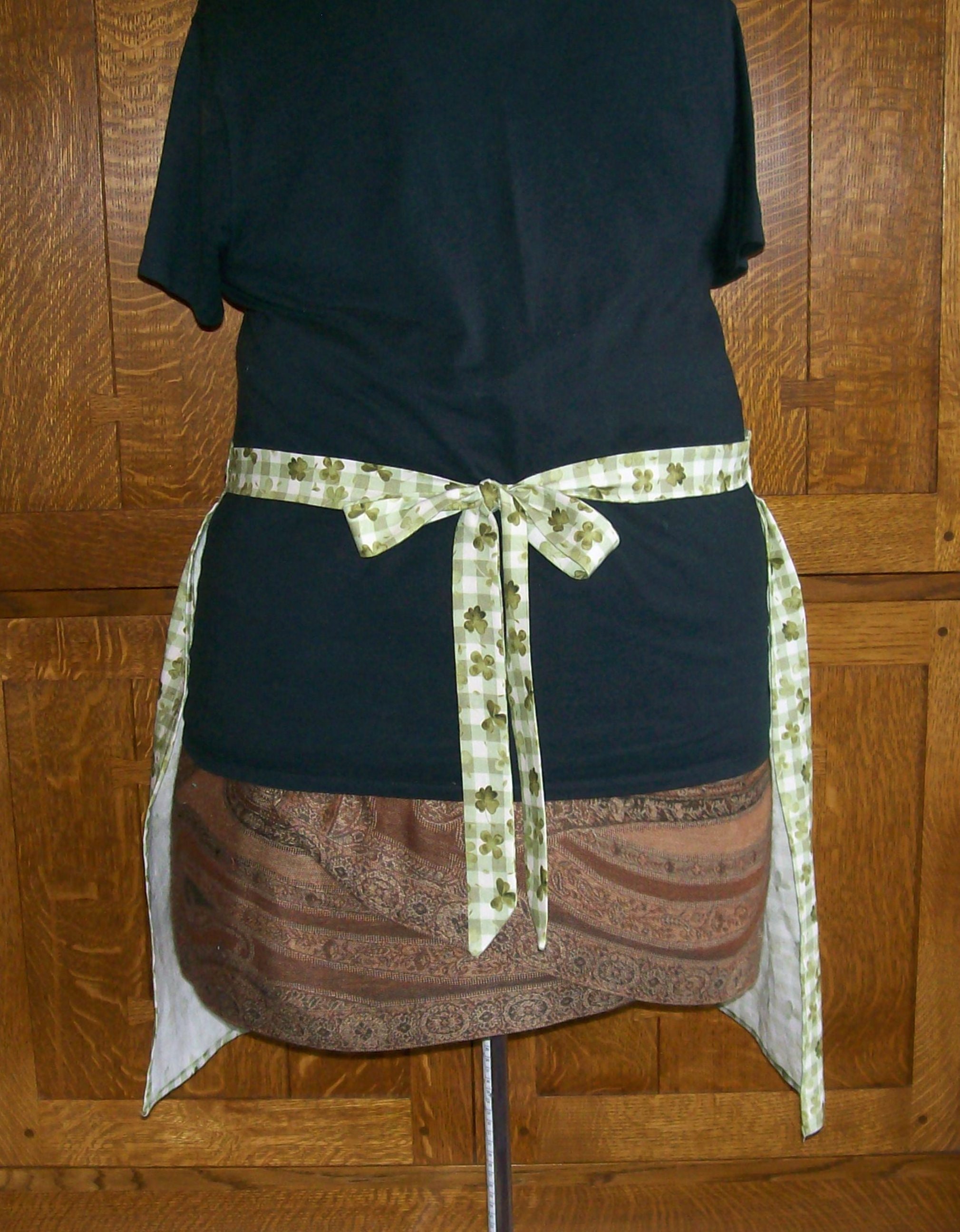 Shamrock Waist Apron - Irish Green Half Apron With Shamrocks - One Size ...