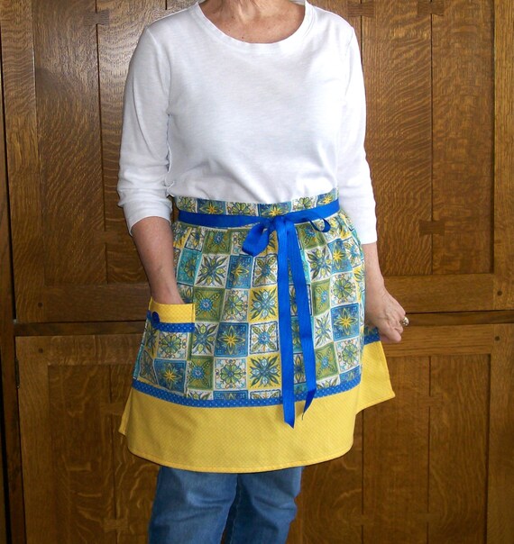 Retro Country Half Apron 4 Pocket Calico Chicken Half Apron with Ruffle ...