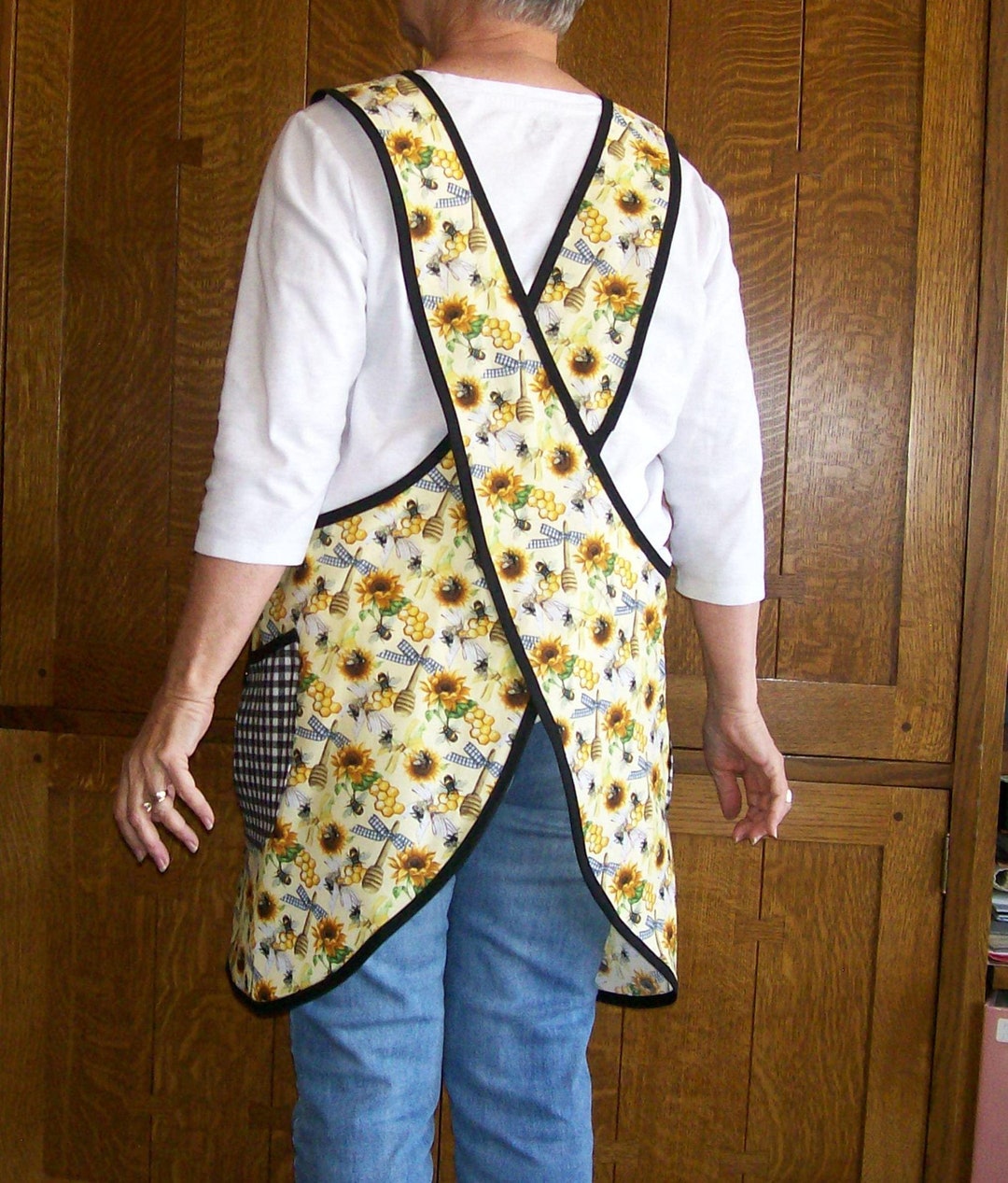Honey Bee Apron Crossback Kitchen Apron With Bees Gingham and Bees ...
