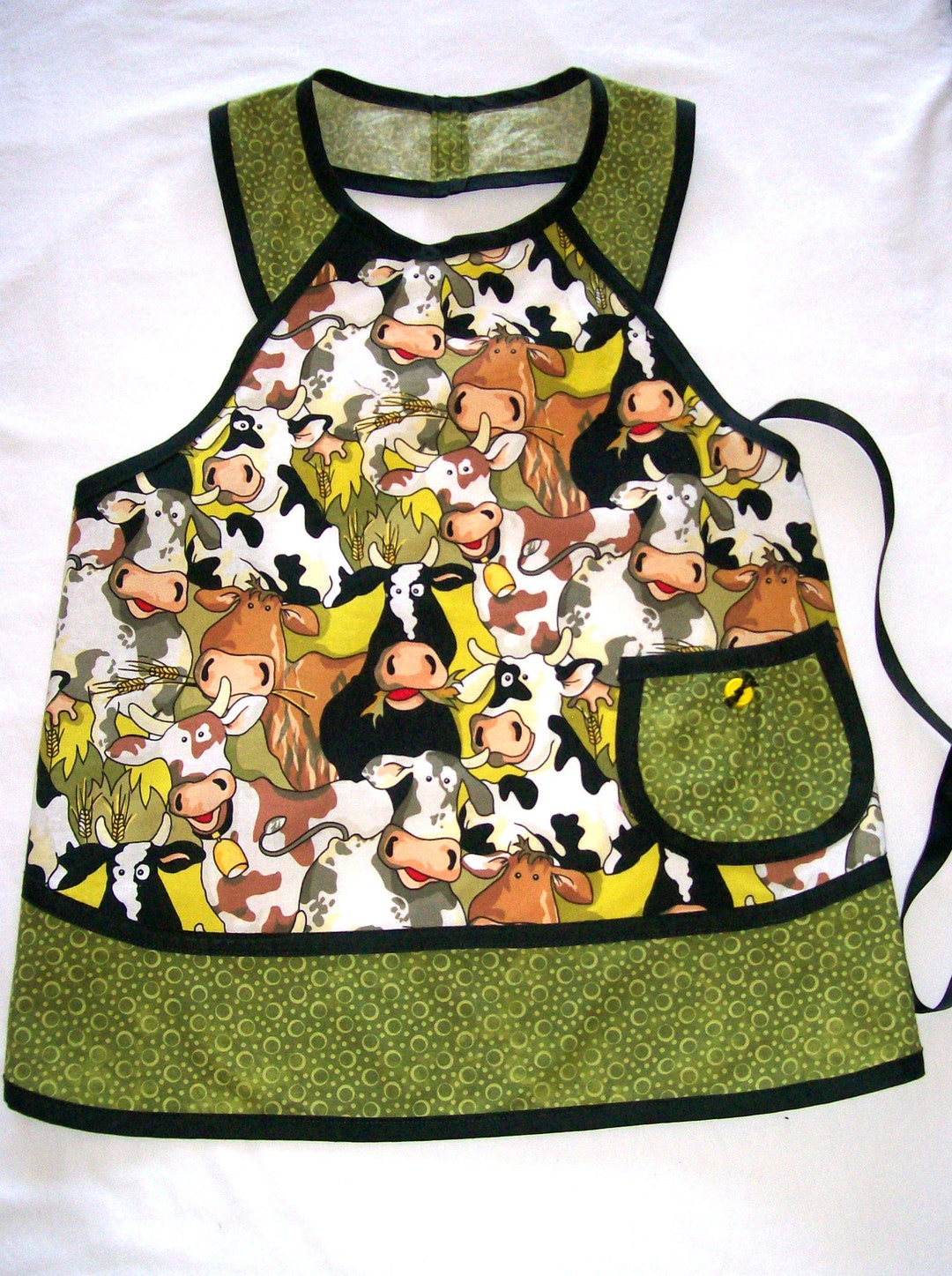 Girls' Happy Cow Print Apron - Retro Kitchen Helper, Size 8 - Etsy