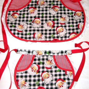 Santa Claus Apron Set Mommy and Me Christmas Aprons Gingham Check Santa ...