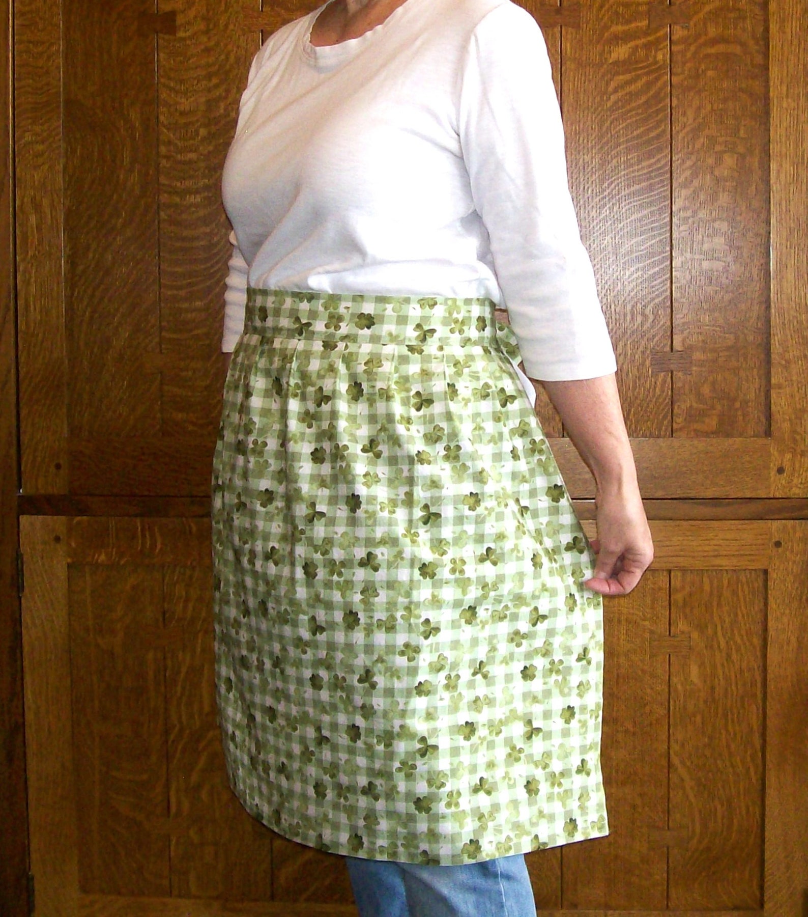 Shamrock Waist Apron - Irish Green Half Apron With Shamrocks - One Size ...
