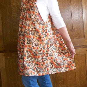 No Tie Smock Apron. Peaches and Butterflies Kitchen Smock With Pockets ...