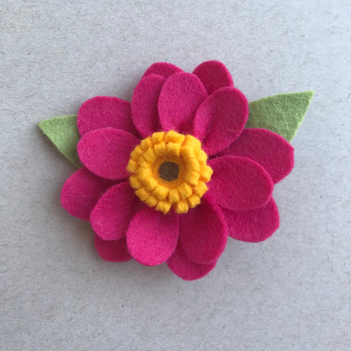 PDF Tutorial: Felt Flower Pattern With Rounded Petals and Leaves - "the ...