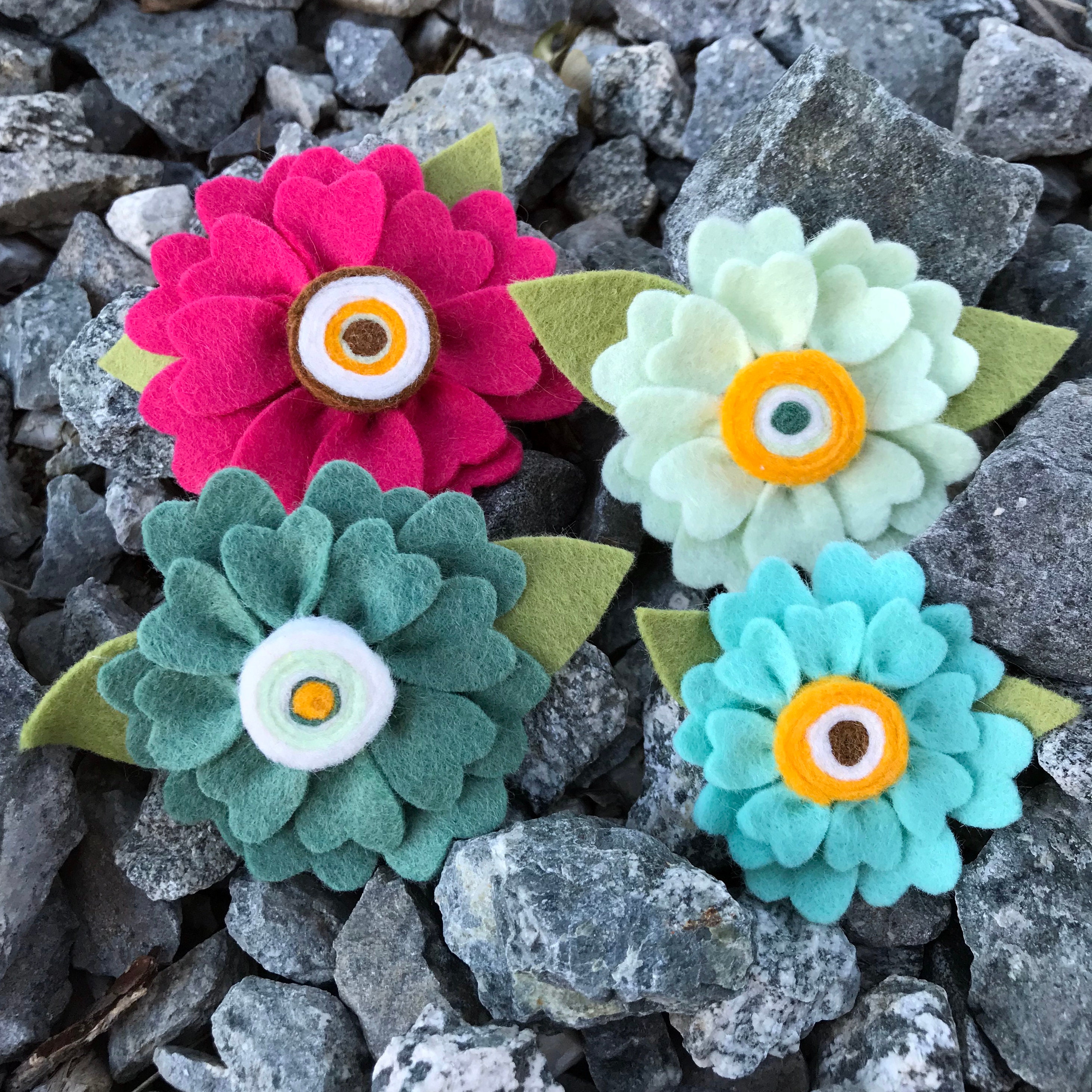 PDF Pattern & Tutorial: Felt Flower Pattern With Rounded Petals and ...