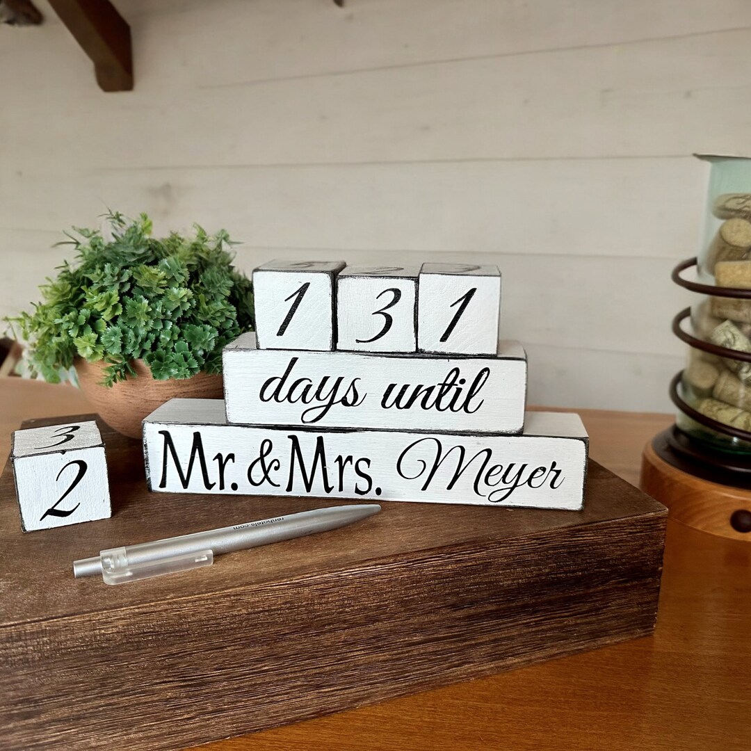 Mini Wedding Countdown,days Till Mr. and Mrs. Customized Countdown ...