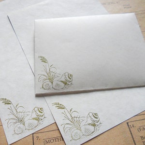 Parchment paper stationery set. Writing paper hand stamped | Etsy