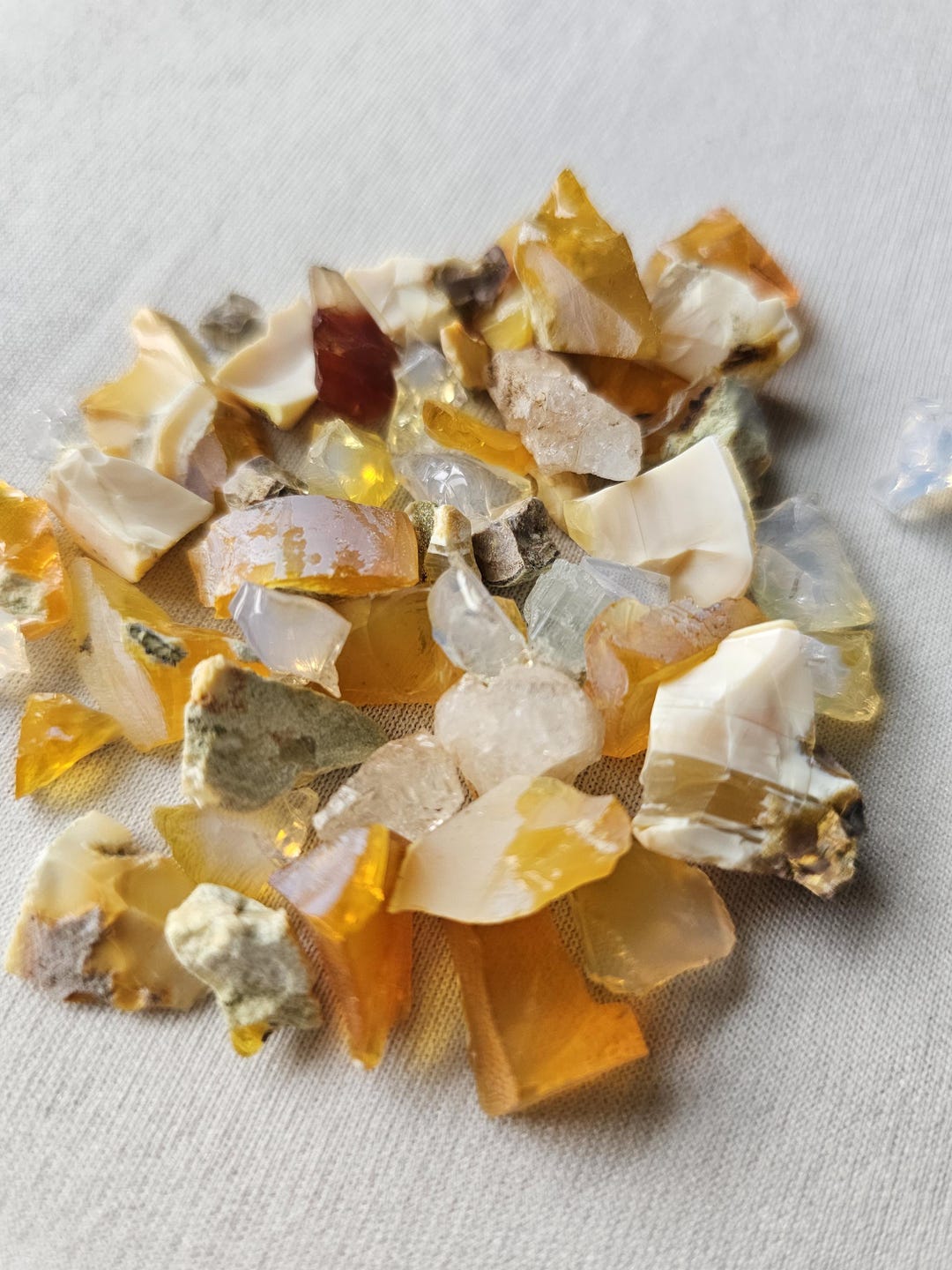 Opal Butte Fire Opal Oregon Common Opal Pieces Rough Opal Bright Orange ...