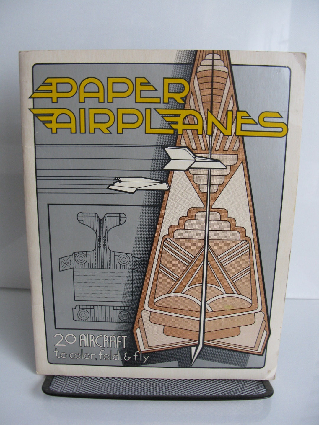 PAPER AIRPLANES MAGAZINE/1974 Paper Aircraft Magazine/build a Paper ...