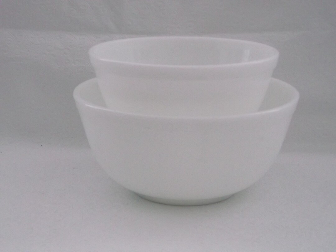 Vtg 2 WHITE OPAL PYREX Bowls/pyrex Nesting Bowls/pyrex Batter Bowls ...