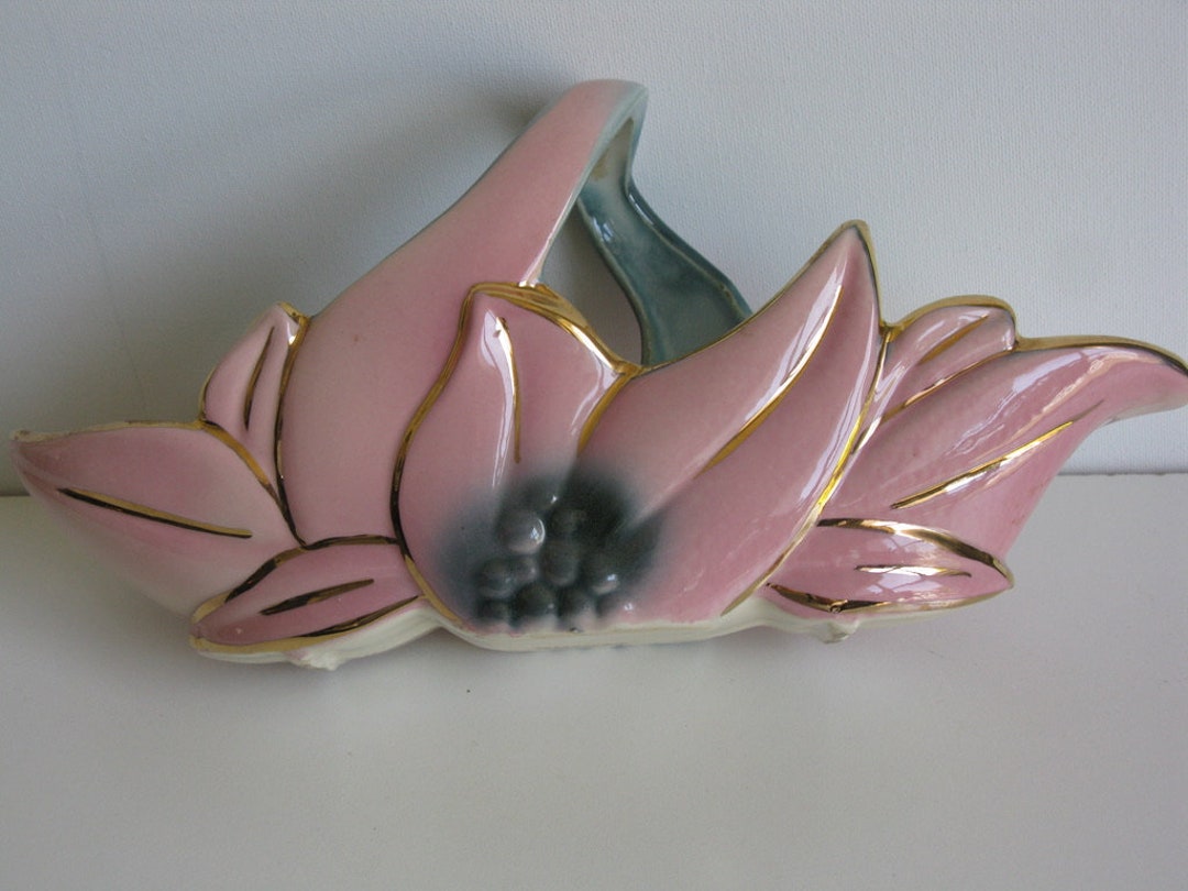 HULL PINK CAPRI Art Pottery Basket/retro Home Wares/vtg Hull Planters ...