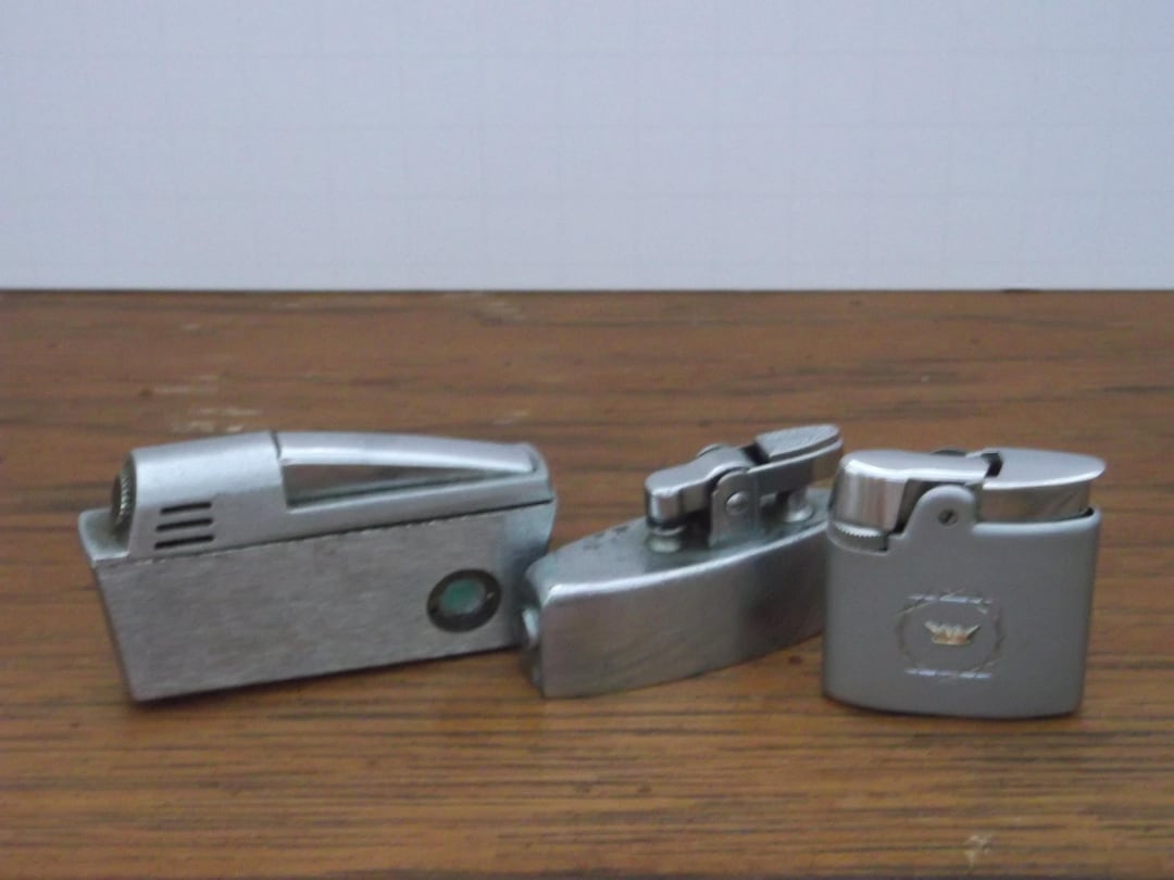 Vintage BUTANE SILVER TONE Lighters/flip Open Lighter/pocket Lighter ...