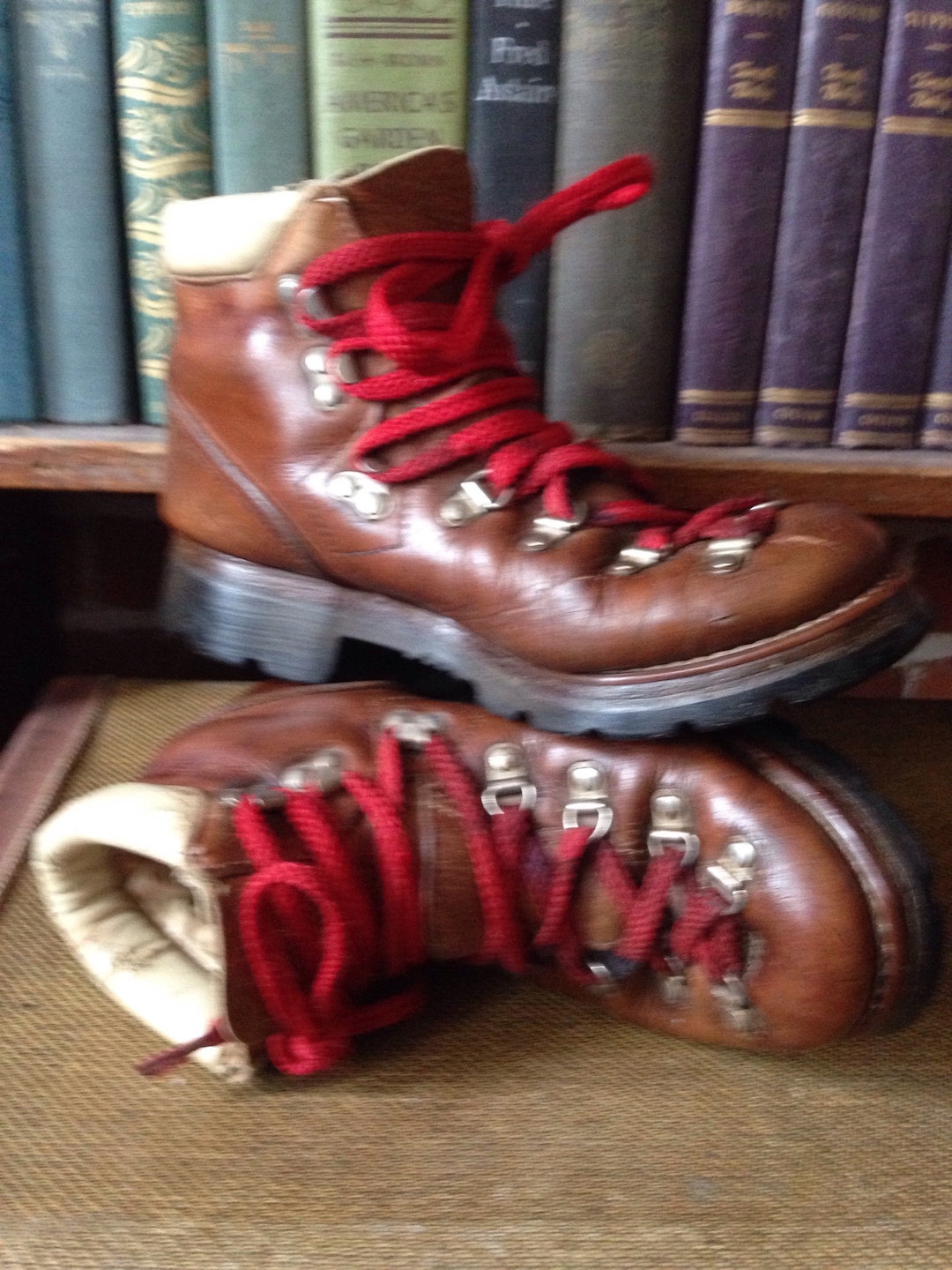 HIKING BOOTS, 1977 ROCKY, Leather Hikers, Waffle Stompers - Etsy