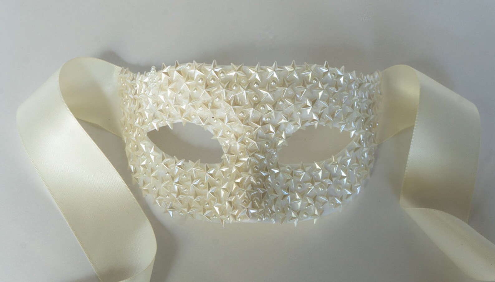 Starry Skies Ivory Pearls Masquerade Mask - Etsy