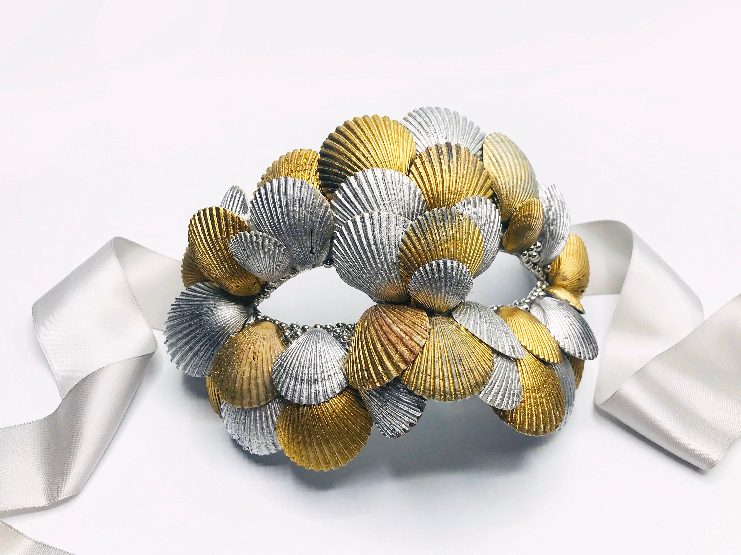 Siren's Treasure Gold & Silver Clamshell Masquerade Mask - Etsy