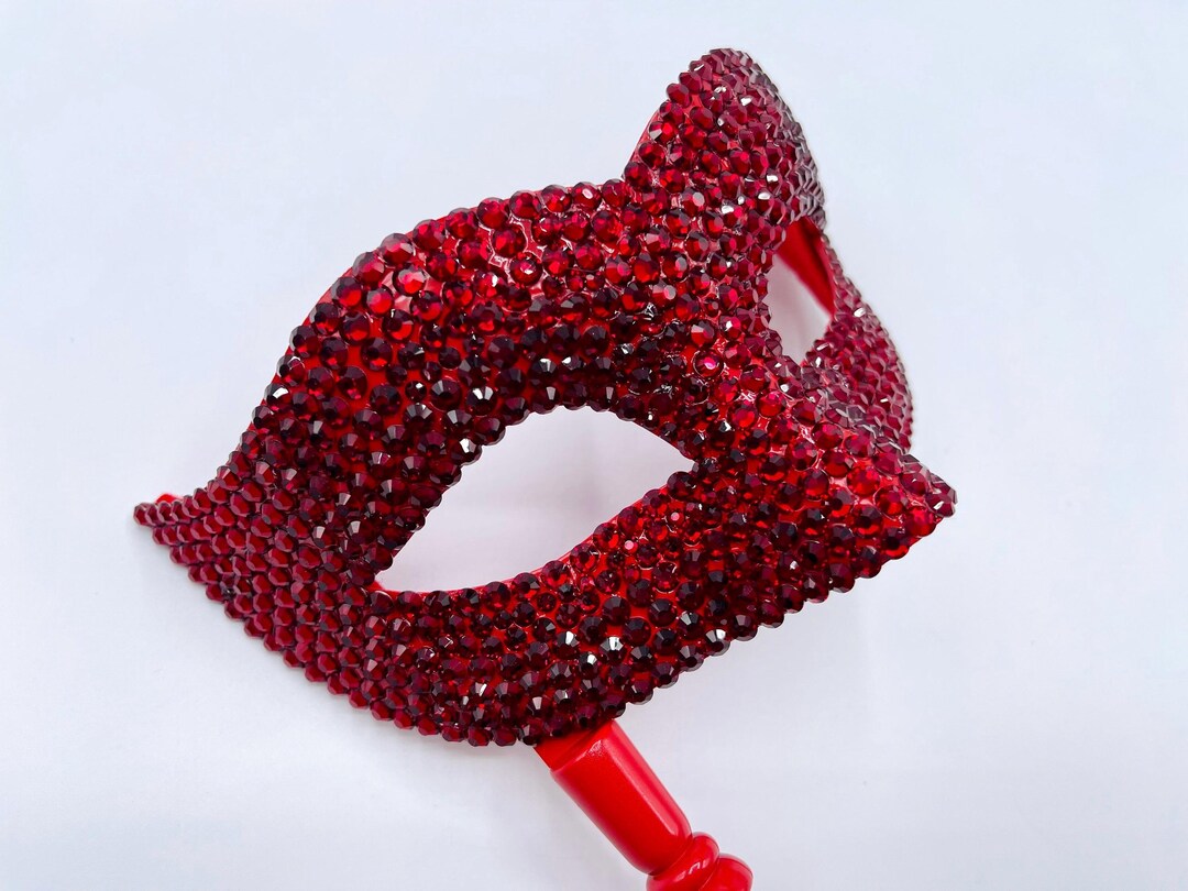 Crimson Majesty Ruby Red Glass Crystal Handled Masquerade Mask - Etsy