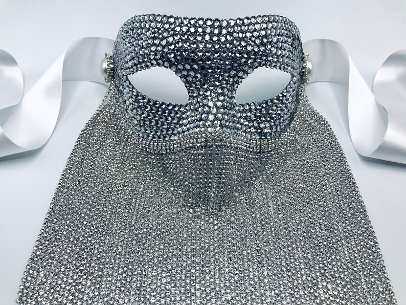 Diamond Sky Veiled Swarovski Crystal Masquerade Mask - Etsy