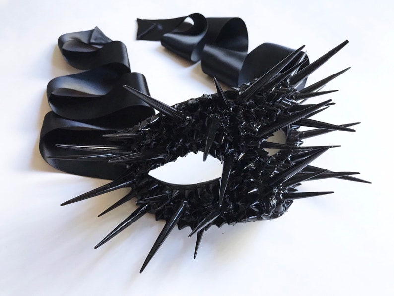 Queen of Thorns Black Spiked Masquerade Mask - Etsy