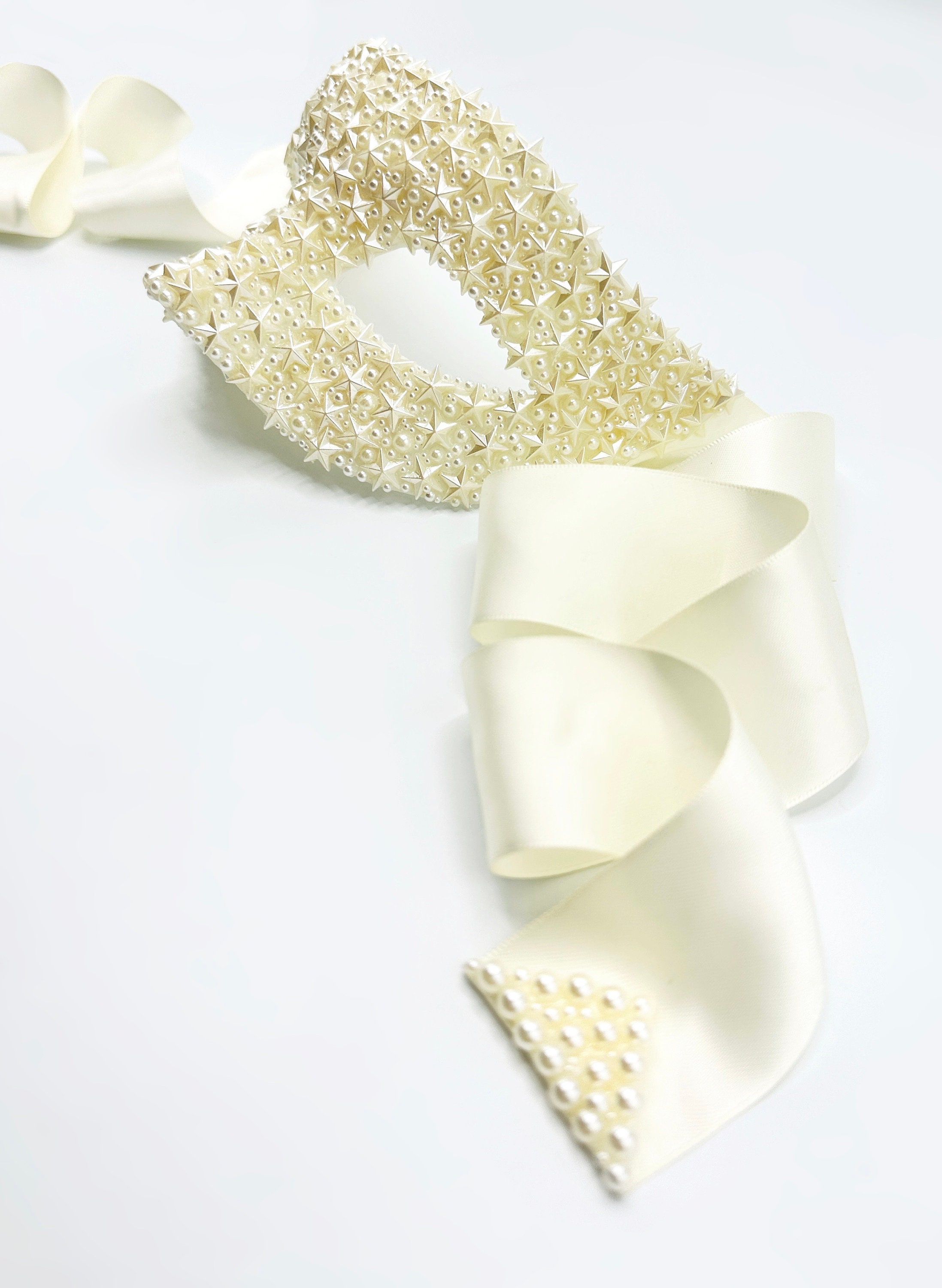 Starry Skies Ivory Pearls Masquerade Mask - Etsy