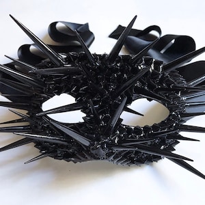 Queen of Thorns Black Spiked Masquerade Mask - Etsy