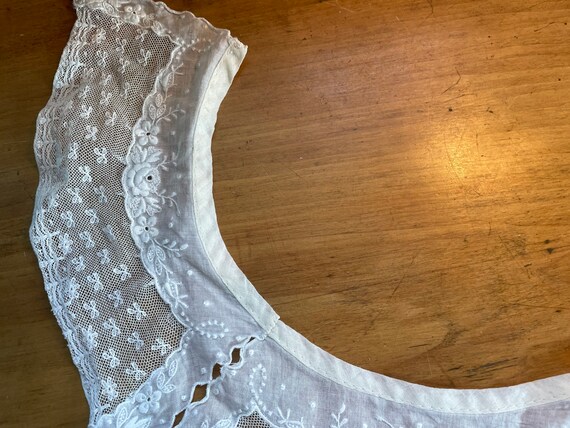 Lace & Trim Embellishments Vintage French Tambour lace collar sewing ...