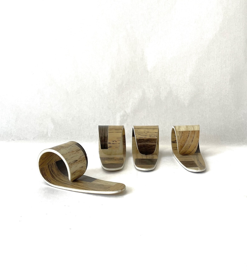 Vintage Curled Plastic Napkin Rings, Set of 4. SO RETRO!!! - Etsy