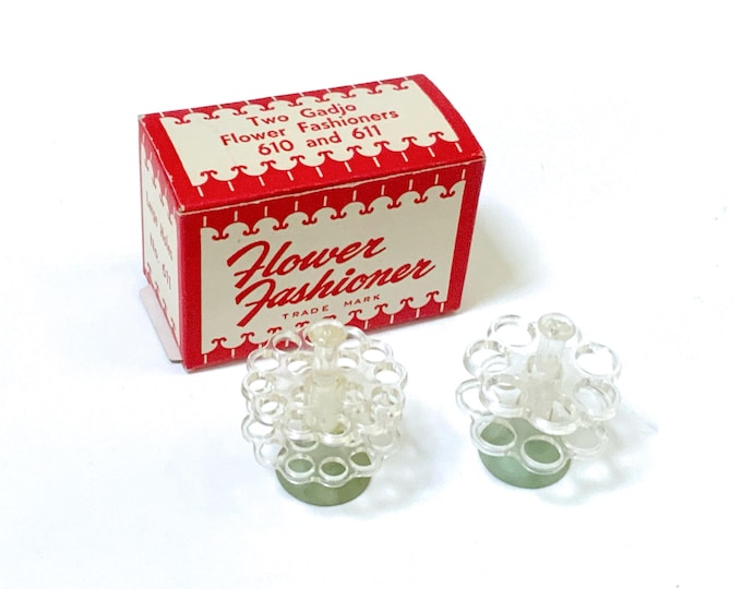 VINTAGE FLOWER FROG Set - Plastic Two Tier Flower Frogs - Flower ...