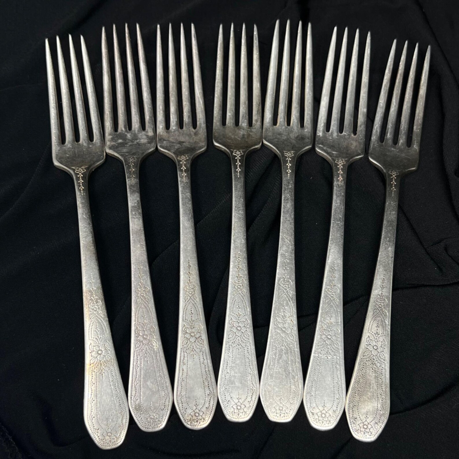 Oneida Silver Plate Forks Paul Revere Flatware Silverware Set of 7 - Etsy