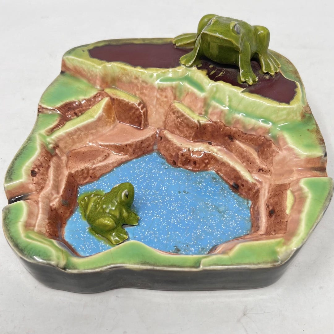 Fun Frog Ashtray Majolica Hand Cast Painted Marked Eastern State ...