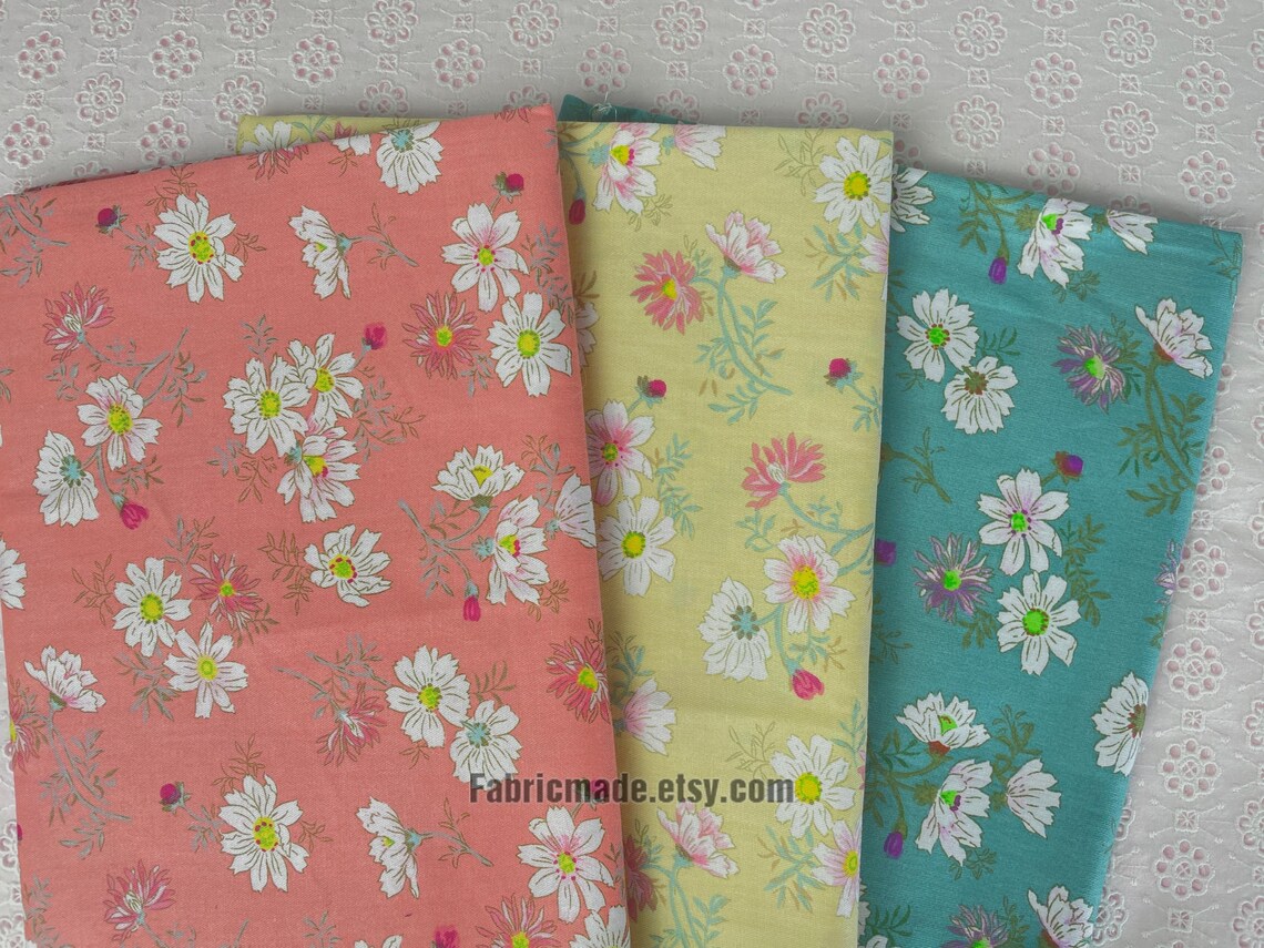 Flower Cotton Fabric Bundle, A Fat Quarter Fabric Bundle, Shabby Chic ...