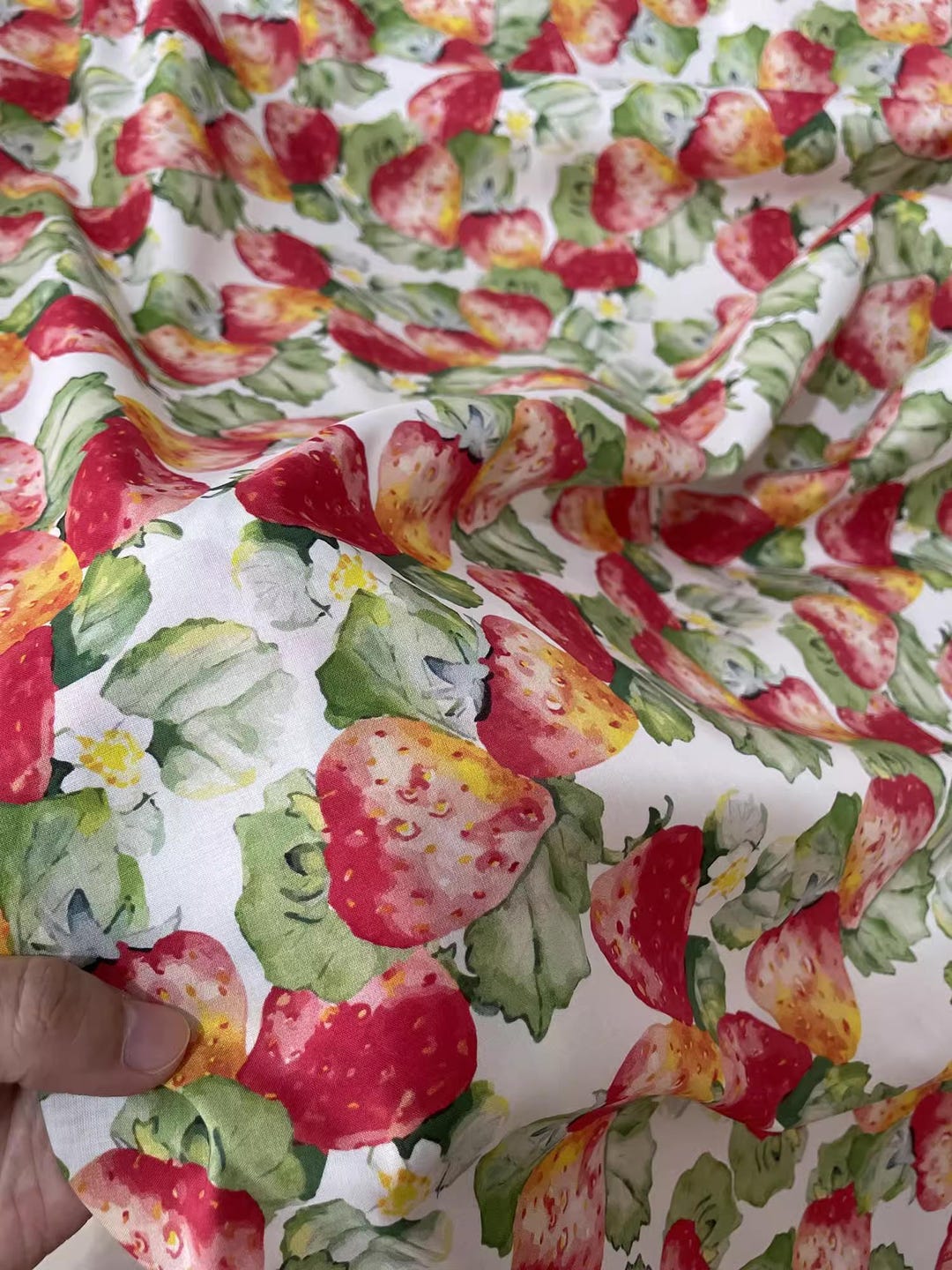 One Yard - Red Strawberry Cotton Fabric- Fabric by the Yard - Etsy