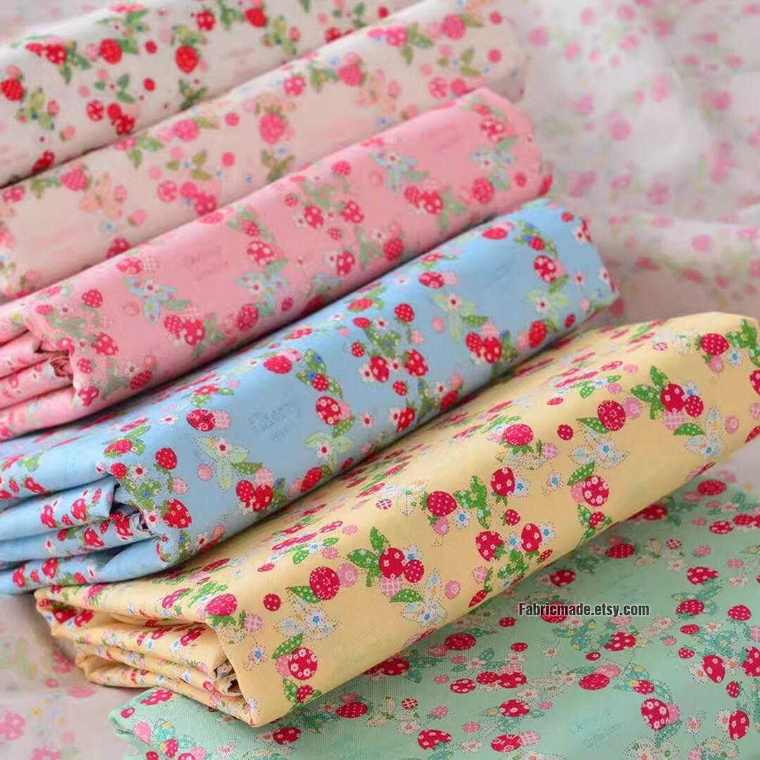 Shabby Chic Pink Red Strawberry Floral Garland Cotton Fabric- 1/2 Yard ...