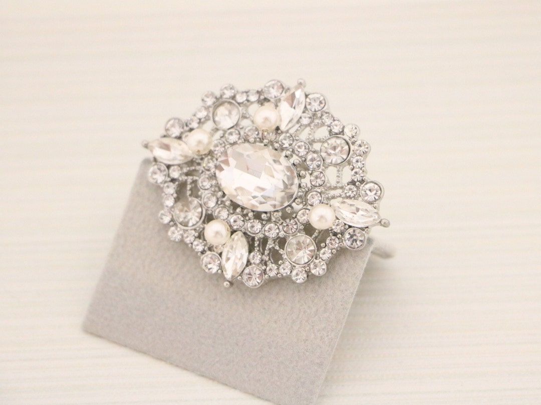 Crystal Pearl Wedding Brooch Pin: Bridal Hair Comb Accessory - Etsy