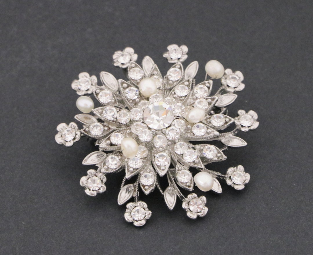 Brooch Pin With Crystals Wedding Dress Broach Crystal Brooch Bridal ...