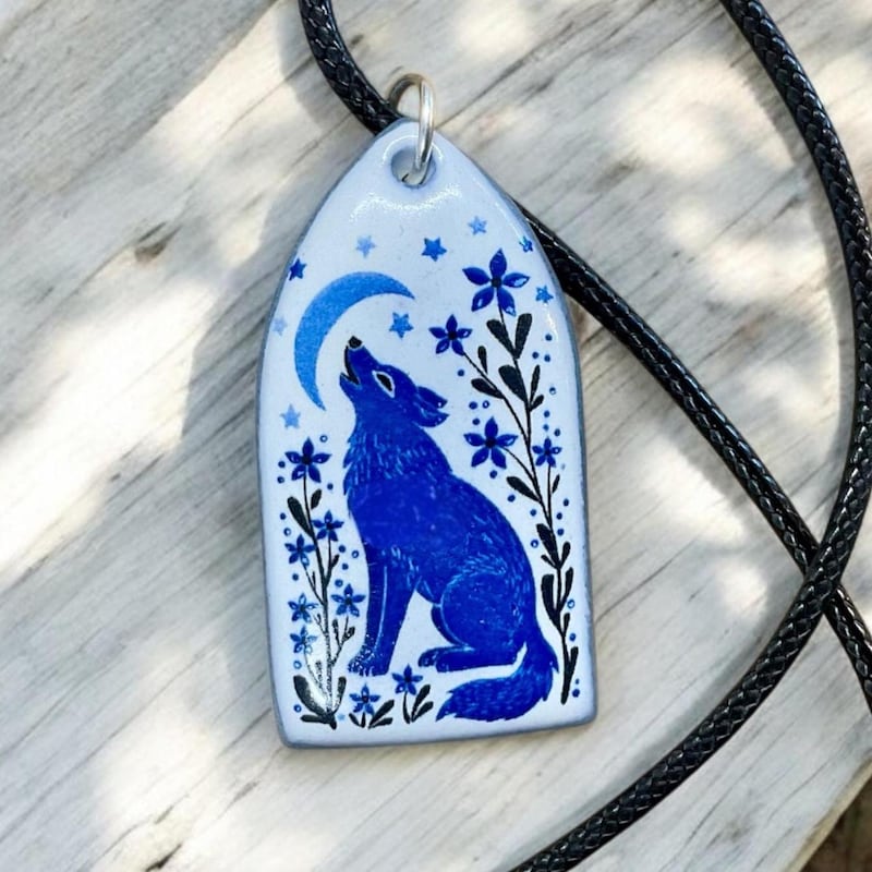 Wolf Ceramic Necklace - Etsy UK