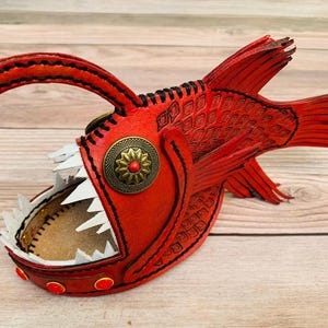 Angler Fish Phone Holder, Fish Business Card Holder, Lighted Fish Phone ...
