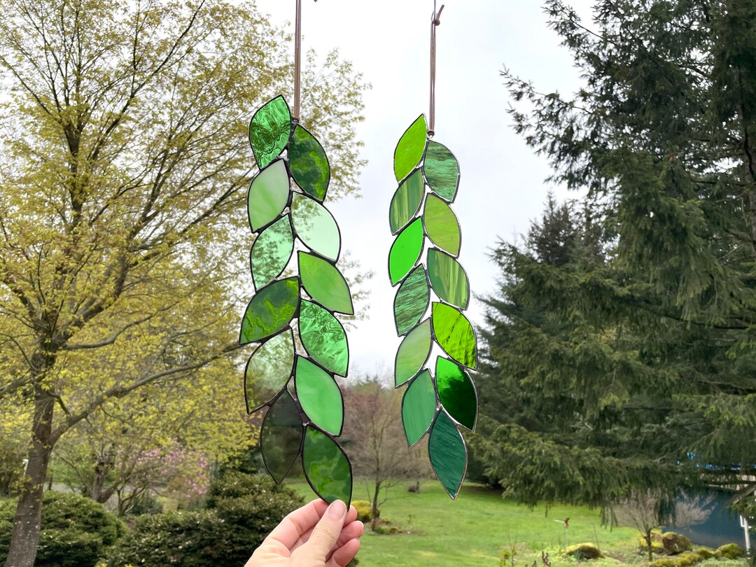 Spring Leaf String • Suncatcher • Wall Hanging - Etsy
