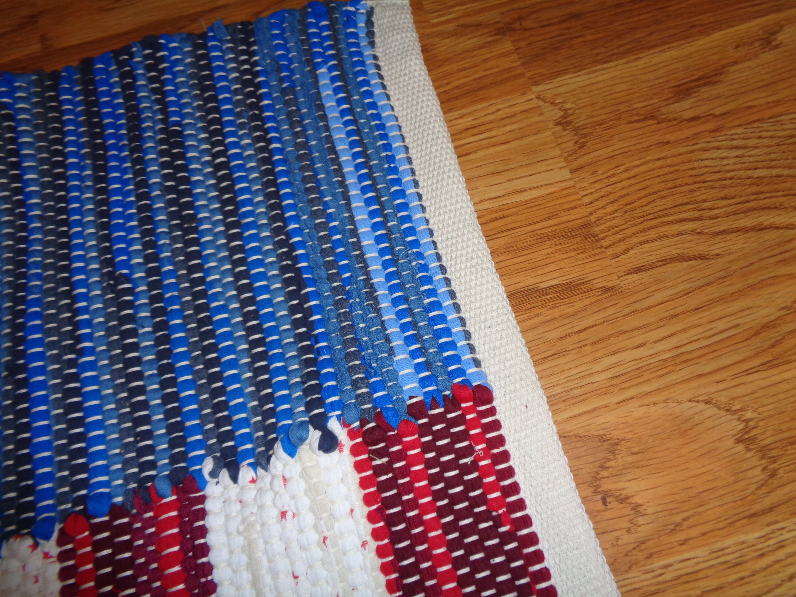 American Flag Hand Loomed Rag Rug Made of Recycled Tee Shirts. Free ...