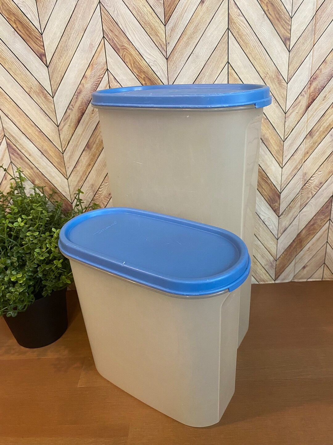 Vintage Tupperware Cereal Keeper 1613 (7.25 Cups) OR 1615 (12.25 Cups ...