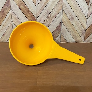 Vintage Tupperware Kitchen Funnel - Tupperware Gadget- 1227- Choose ...