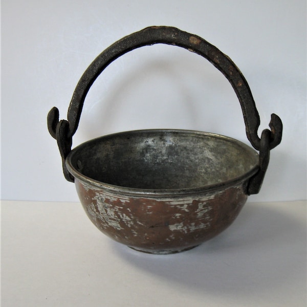 Antique Cast Iron Bucket - Etsy