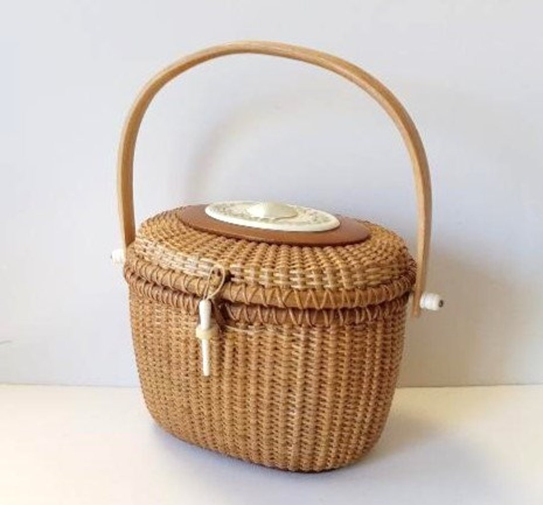 Vintage Barlow Nantucket Wicker Basket Purse, Faux Shell and Flowered ...