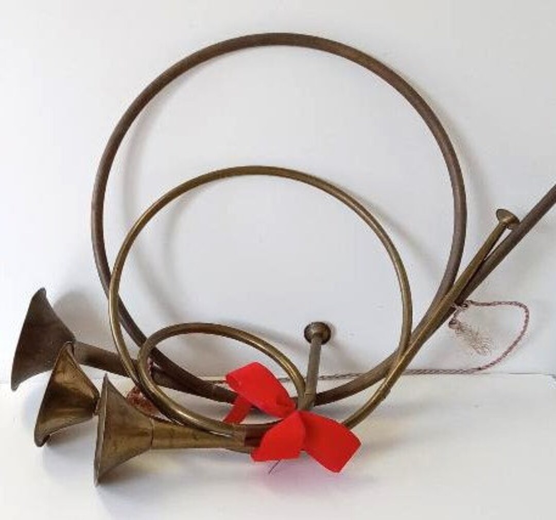 3 Vintage Decorative Brass Hunting Horns, French Horn, Herald Horn ...