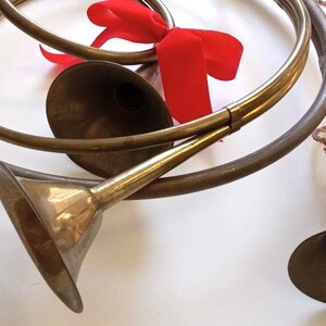 3 Vintage Decorative Brass Hunting Horns, French Horn, Herald Horn ...