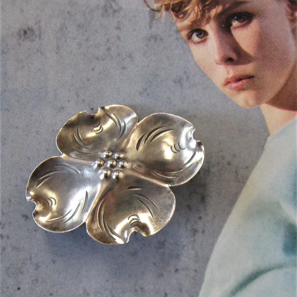 Stuart Nye - Etsy