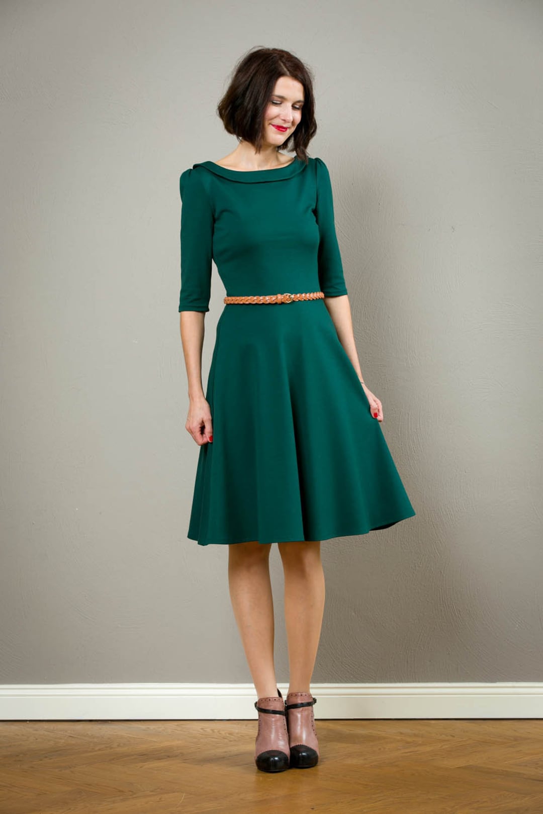 Kleid Dunkelgrun