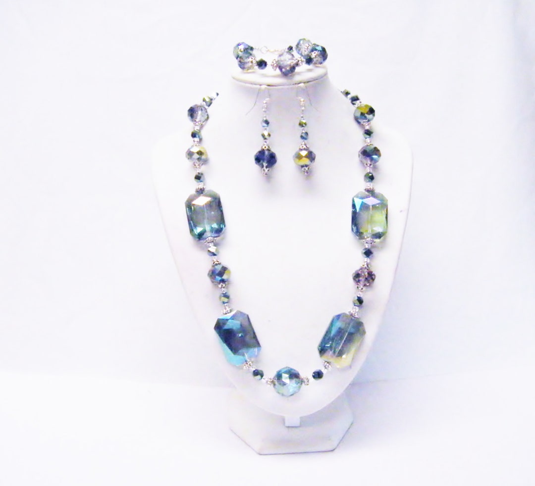 Large Multifaceted Rectangle Green Luster Glass Bead Necklace /bracelet ...