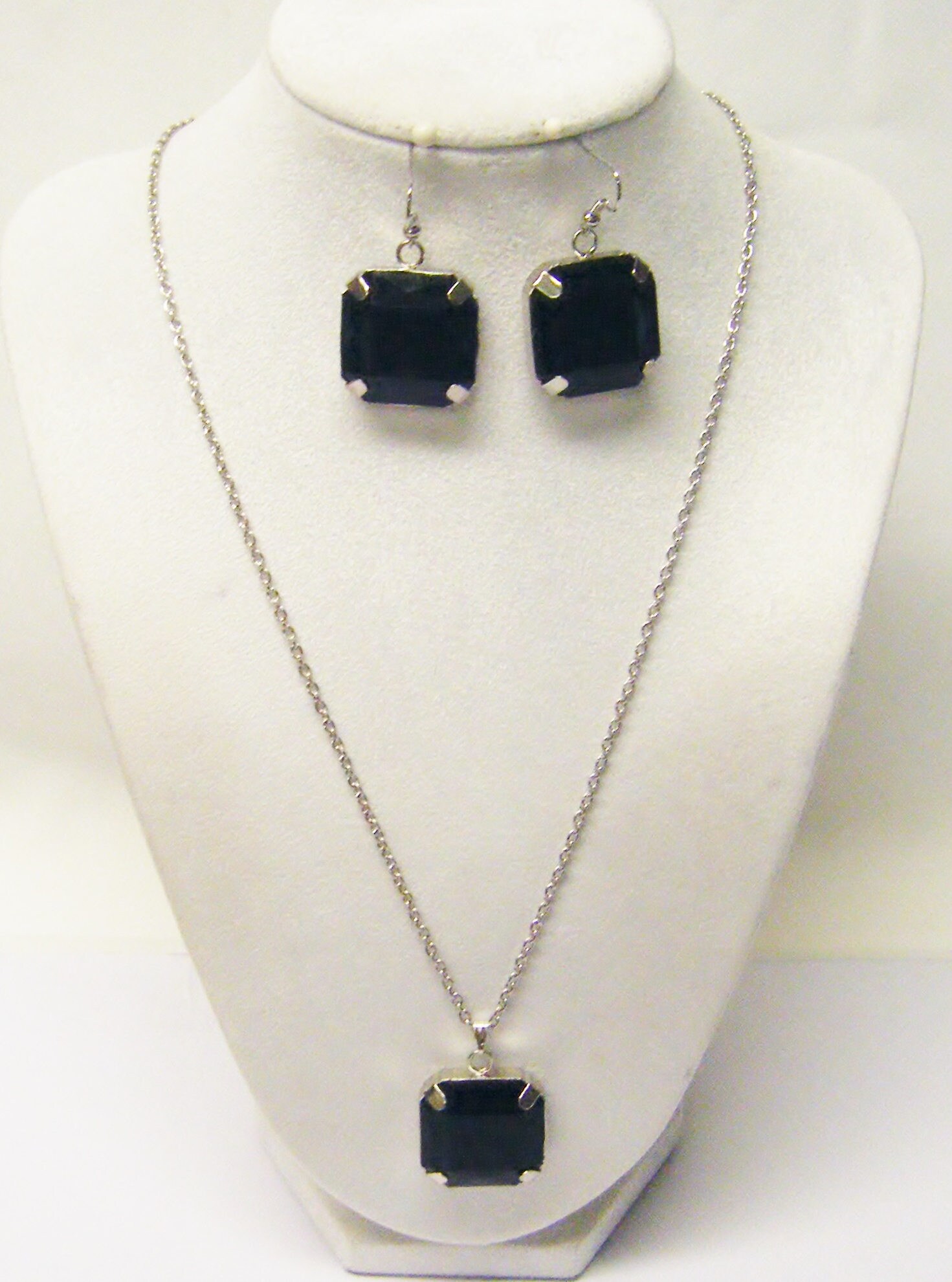 Black Faceted Acrylic Square Charm Pendant Necklace/earrings Set - Etsy UK