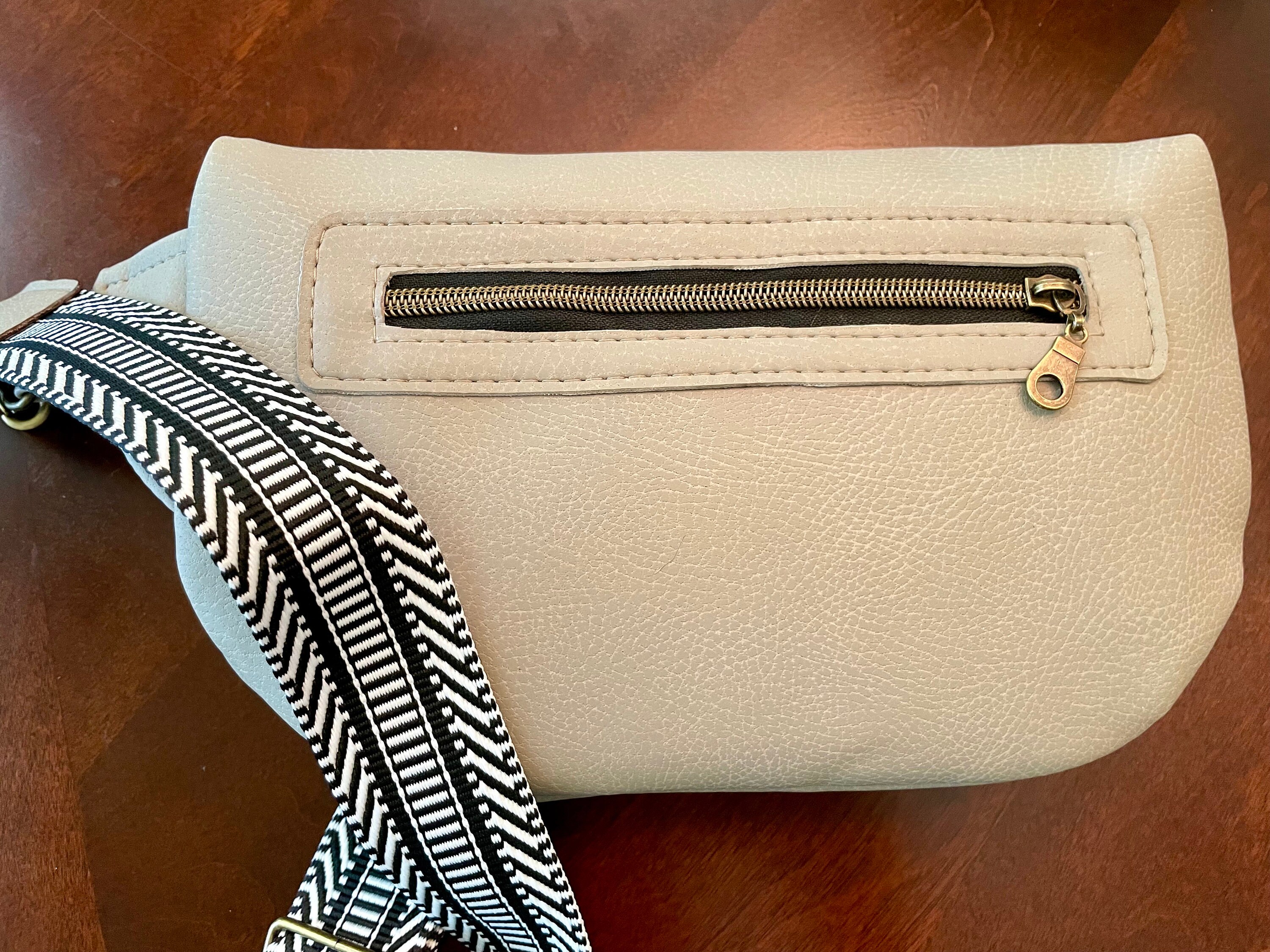 Clamshell Crossbody Sling, Triple Zippered Storage, Fanny / Waist Bag ...